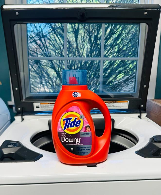 Tide April Fresh HE Laundry Detergent 83 Loads 117 -fl oz in the ...