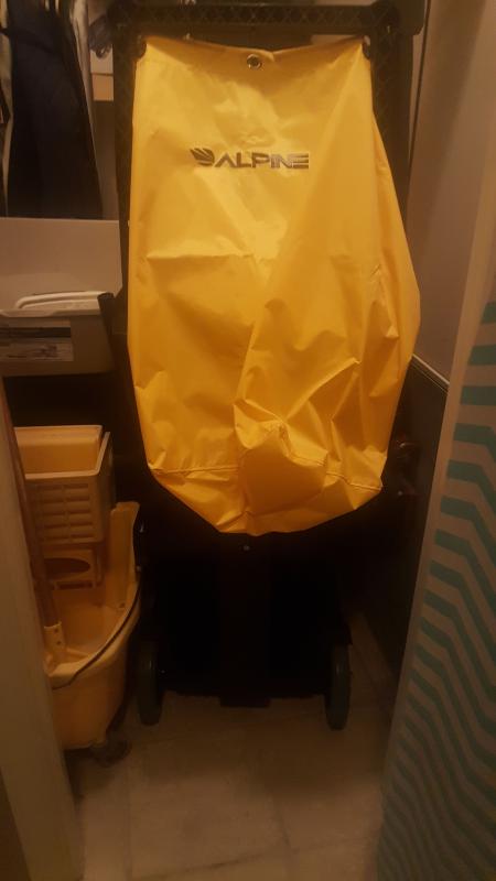 Alpine Industries 36-Gallon Janitorial Cart in the Janitorial Carts ...