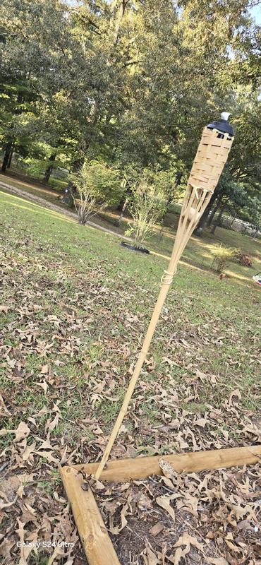 TIKI Easy Pour Brown Bamboo 57 in. Classic Weave Outdoor Torch 24 pks ...