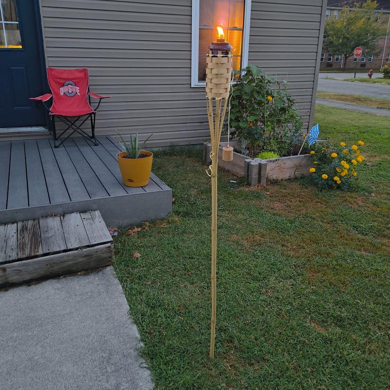 TIKI Easy Pour Brown Bamboo 57 in. Classic Weave Outdoor Torch 24 pks ...
