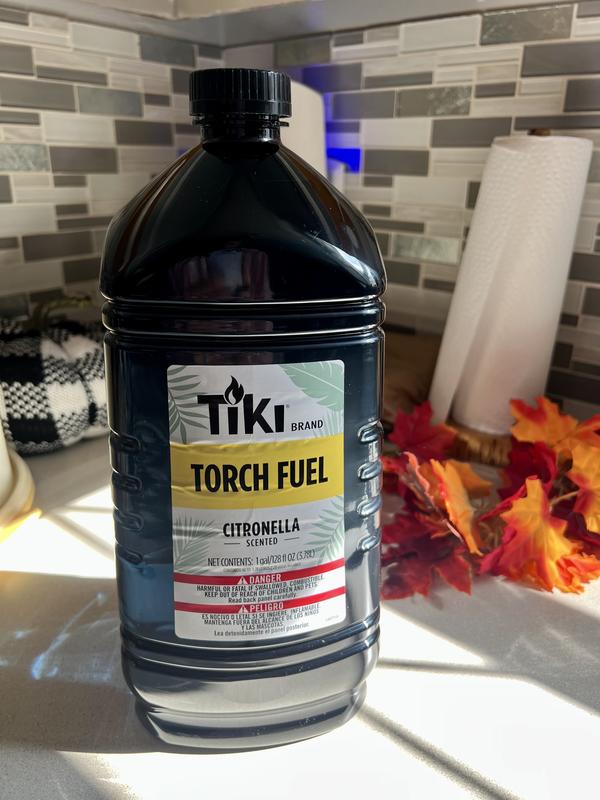TIKI 100-fl oz Citronella Easy Pour Torch Fuel 1216006 at Lowes.com