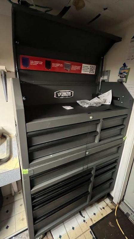 Tractor Supply 42 in. 13-Drawer Mechanic's Tool Chest Combo at Tractor ...