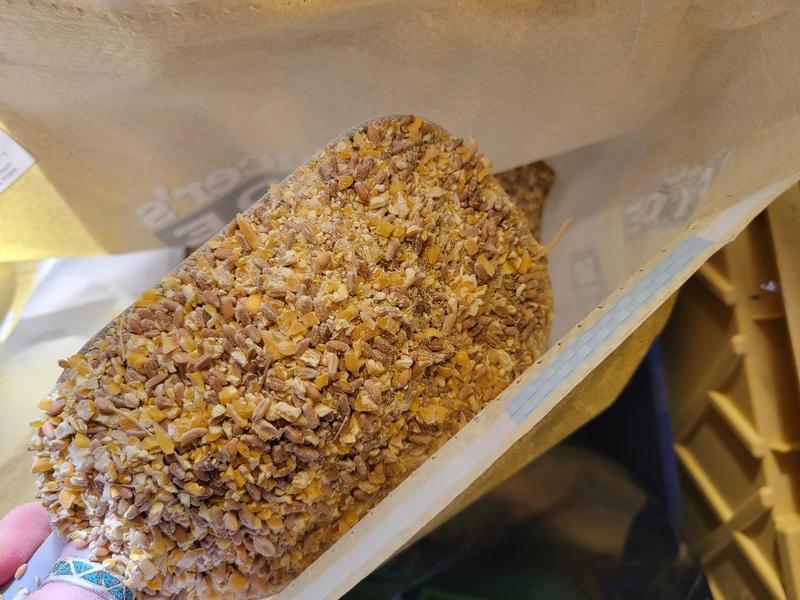 Producer's Pride Scratch Grains Poultry Feed, 50 lb. Bag at Tractor ...