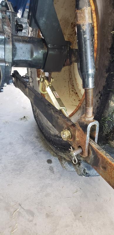 CountyLine 33 in. Category 1 Stabilizer Chains, 2-Pack at Tractor Supply Co