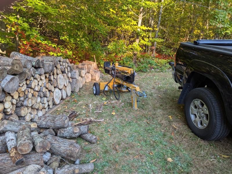 CountyLine 28-Ton Gas-Powered Horizontal/Vertical Log Splitter, Kohler ...