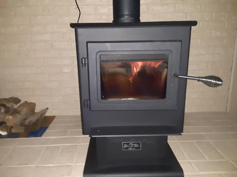 Grand Teton Collection Wood-Burning Targhee T100 Stove, 2,000 sq. ft ...