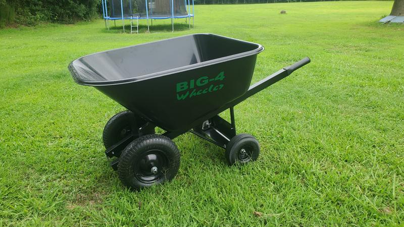 Big-4 Wheeler 10 cu. ft. 700 lb. Capacity Wheelbarrow at Tractor Supply Co