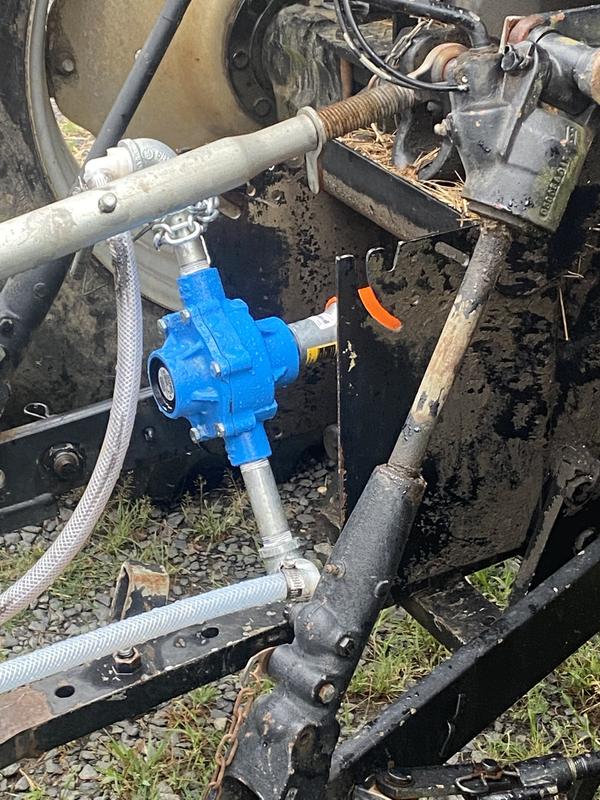 Hypro 22.5 GPM 8-Roller Cast Iron Sprayer Pump with Torque Arm at ...