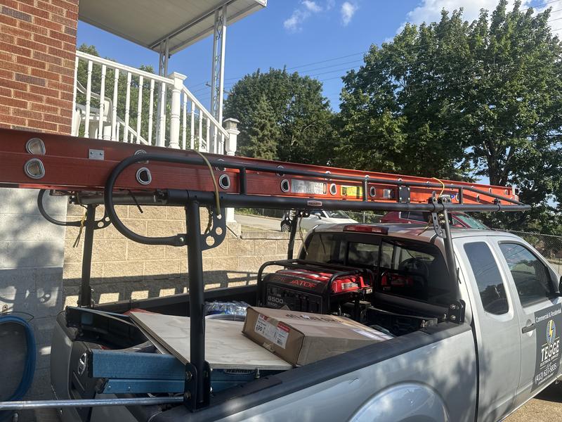 Rockland 800 lb. Full Size Steel Truck Rack at Tractor Supply Co
