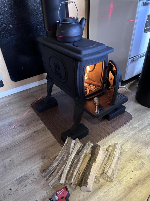 US Stove Wood-Burning EPA Certified Small Cast-Iron Stove, 900 sq. ft ...