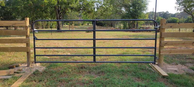 CountyLine 12 ft. x 4.1 ft. 6-Bar Utility Tube Gate, 1-3/4 in. Tube ...