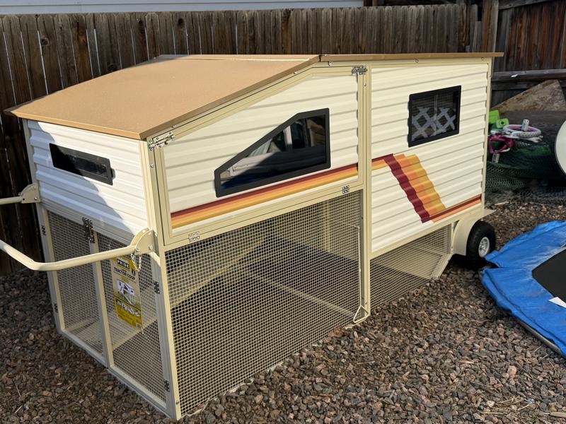 Producer's Pride Camper Tractor Chicken Coop, 8 Bird Capacity at ...