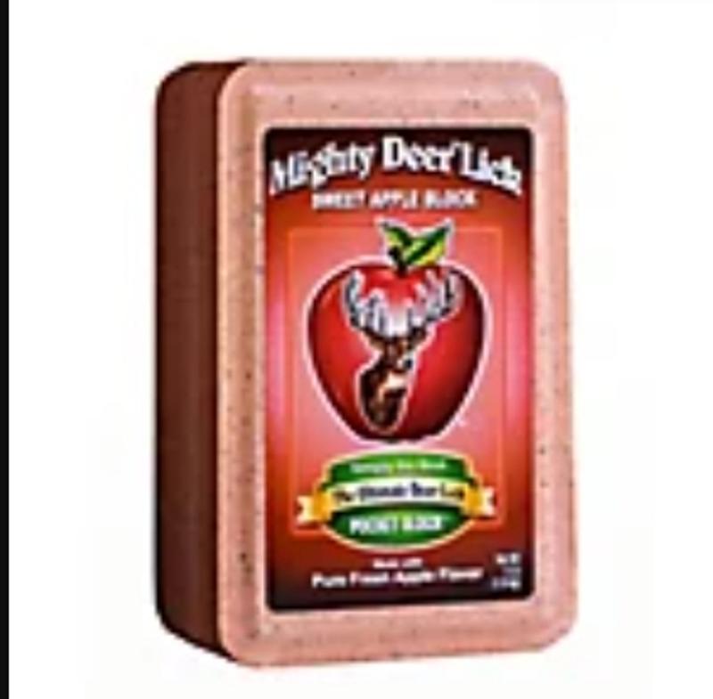 Mighty Deer Lick Sweet Apple Pocket Deer Attractant, 4 lb. Block at ...