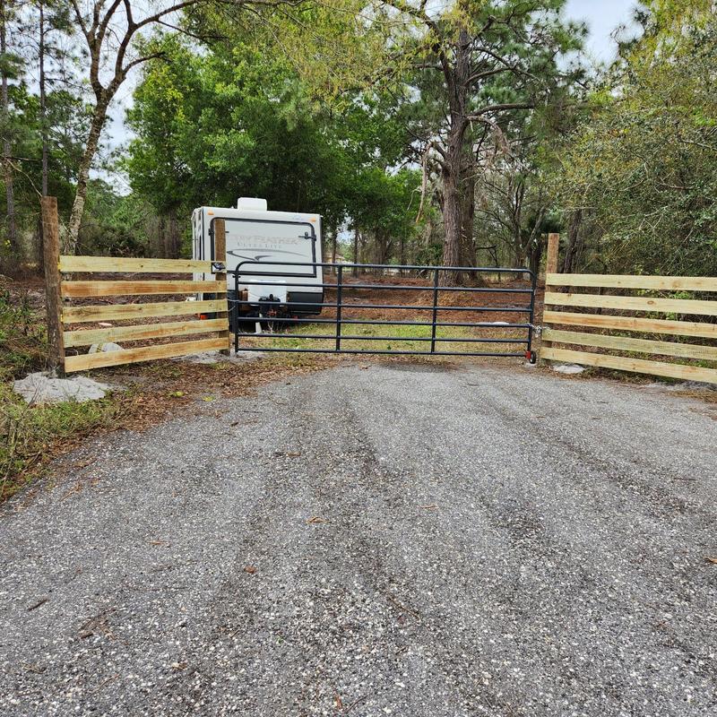 CountyLine 14 ft. x 50 in. 6-Bar Utility Tube Gate, 1-3/4 in. Tube ...