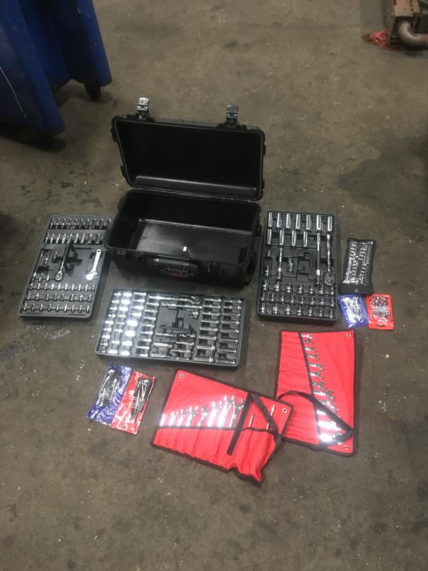 JobSmart 324 pc. Mechanic's Tool Set with Case at Tractor Supply Co