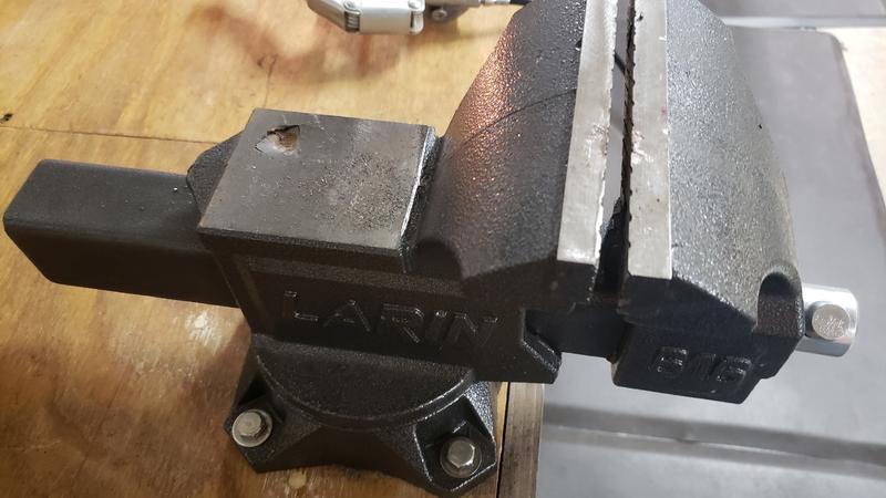 Larin 6 in. Heavy-Duty Bench Vise at Tractor Supply Co