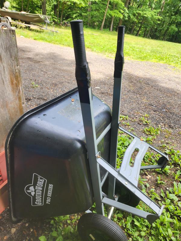 GroundWork 10 cu. ft. 600 lb. Capacity Mega-Load Wheelbarrow at Tractor ...