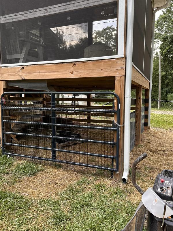 CountyLine 8 ft. x 4 ft. 6-Bar Utility Tube Gate, 1-3/4 in. Tube, Blue ...
