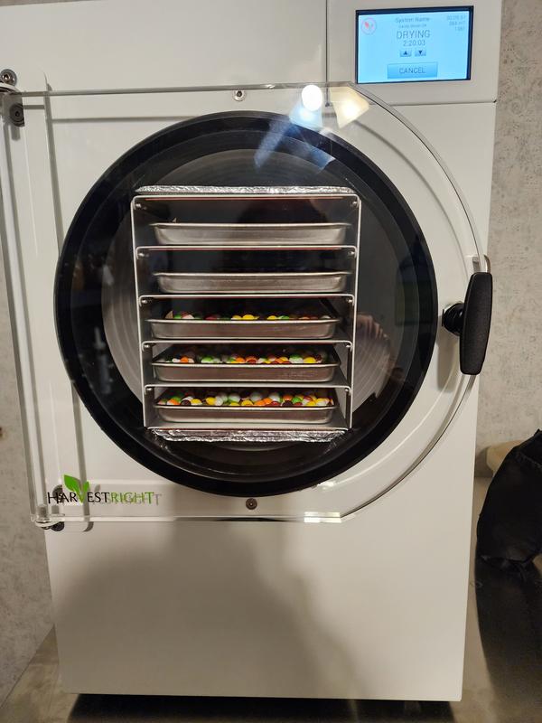 Harvest Right 5-Tray Medium White Freeze Dryer with Premier Pump ...