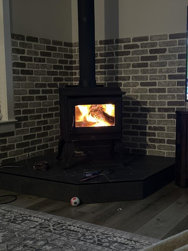 US Stove Wood-Burning Defender Stove on Legs, 1,200 sq. ft., 68,000 BTU ...