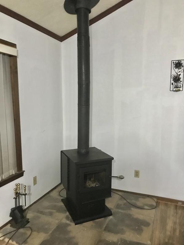 Grand Teton Collection Wood-Burning Targhee T100 Stove, 2,000 sq. ft ...