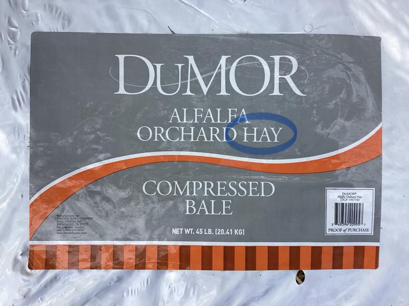 DuMOR 2-String Wheat Straw Compressed Bale Pet Bedding, 18 cu. ft. at Tractor Supply Co