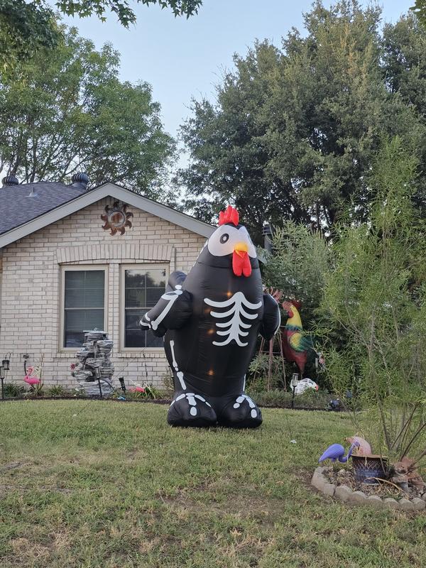 Gemmy8 ft. Indoor/Outdoor Skeleton Rooster Inflatable Halloween ...