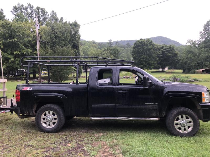 Rockland 800 lb. Full Size Steel Truck Rack at Tractor Supply Co