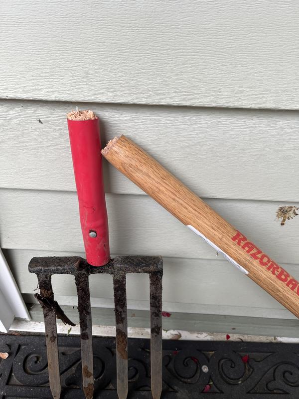 Razor-Back 7.33 in. Steel 4-Tine Forged Spading Fork with Power Step ...