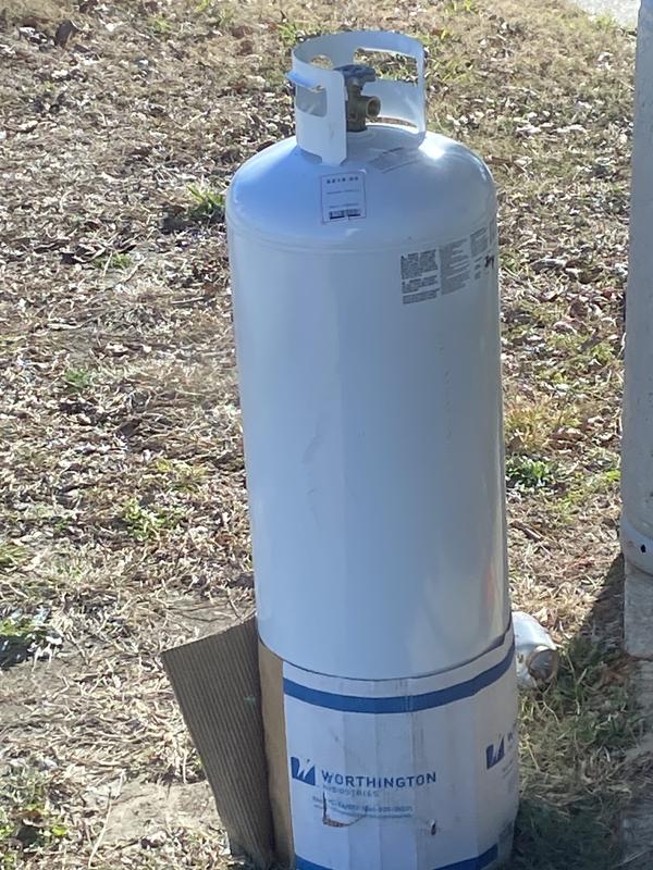Worthington 100 lb. Steel DOT Vertical LP Cylinder Propane Tank ...