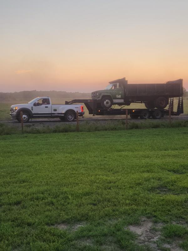 CountyLine 25 gal. 2-Nozzle Tow-Behind Trailer Sprayer, Max 70 PSI, 38 ...