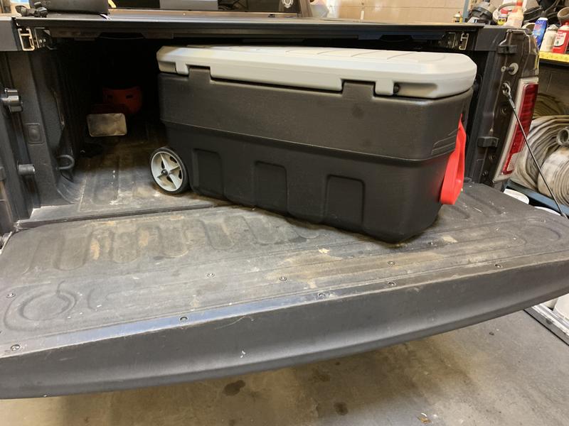 Rubbermaid 35 Gallon Action Packer Lockable Latch Storage Box Tote with ...