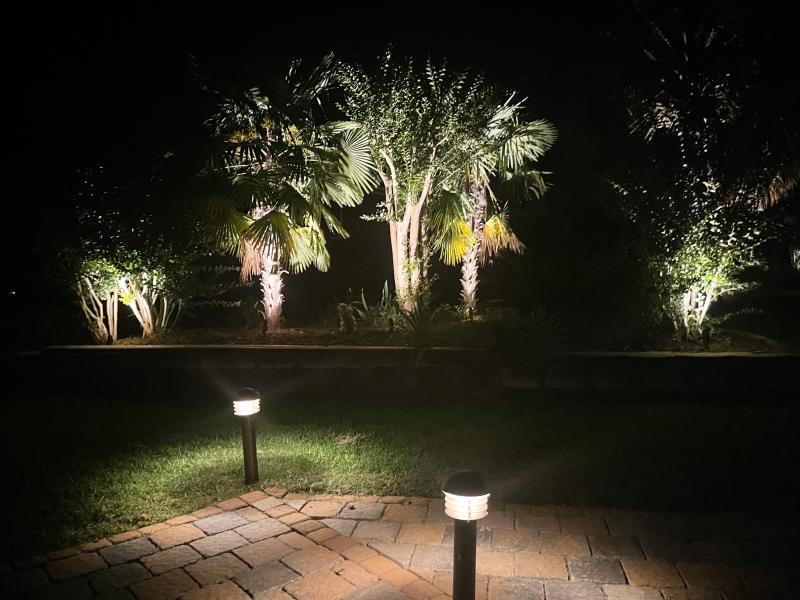 Top Dog Heavy Duty Cast Brass LED Spotlight | VOLT® Lighting Top Dog Heavy Duty Cast Brass LED Spotlight | VOLT® Lighting