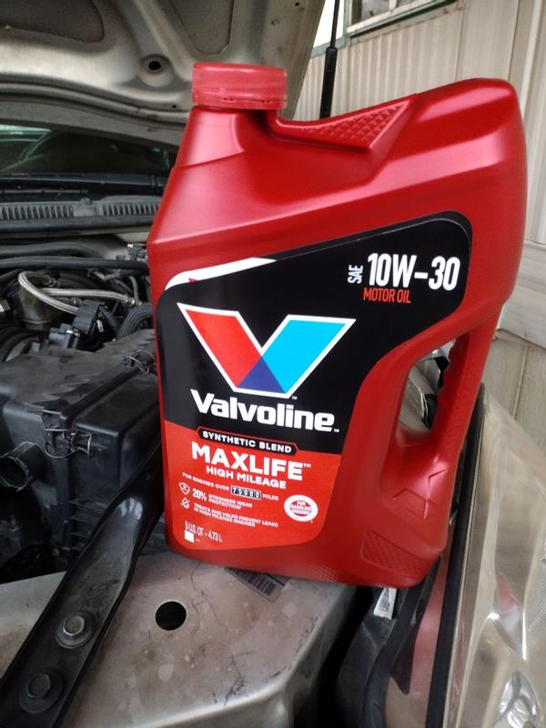 Valvoline MAXLIFE W30 High Mileage Motor Oil at Tractor Supply Co