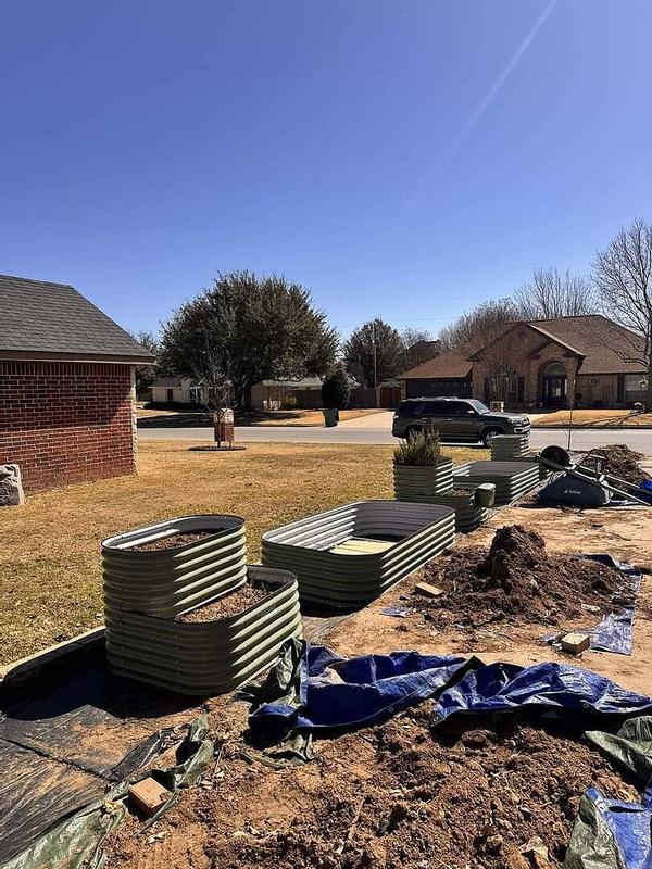 Vego Garden 26-cu ft 42-in W x 42-in L x 32-in H Olive Green Galvanized ...