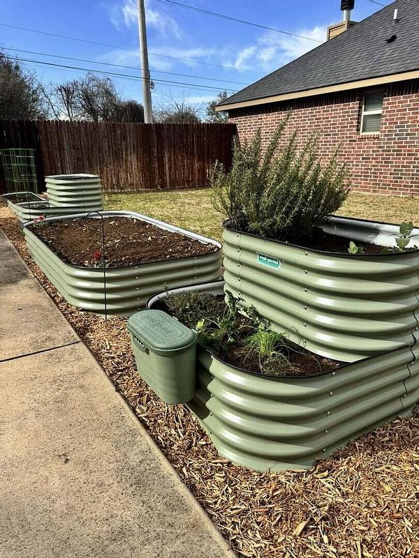 Vego Garden 26-cu ft 42-in W x 42-in L x 32-in H Olive Green Galvanized ...