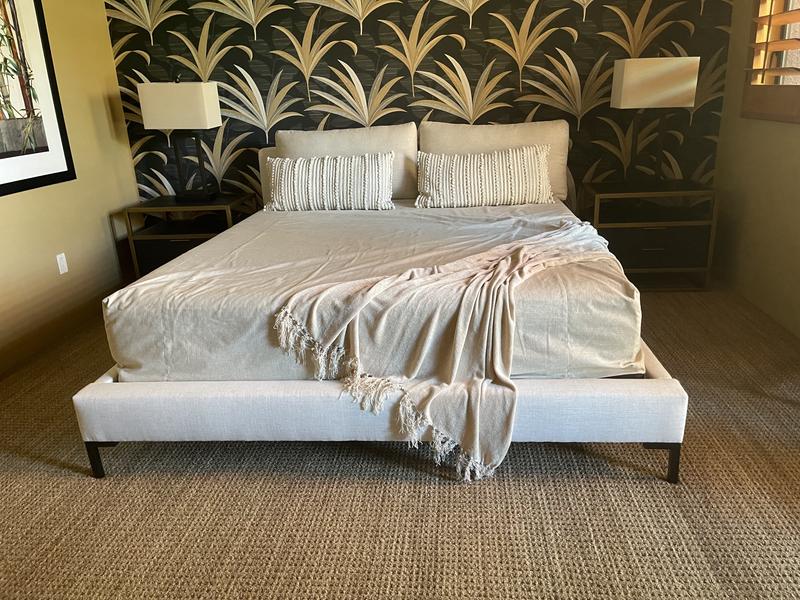 York Wallcoverings Antonina Vella Deco 60.8-sq ft Black Non-woven Ivy ...