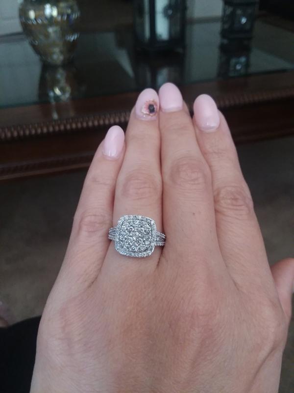 Zales cushion cut halo engagement rings store