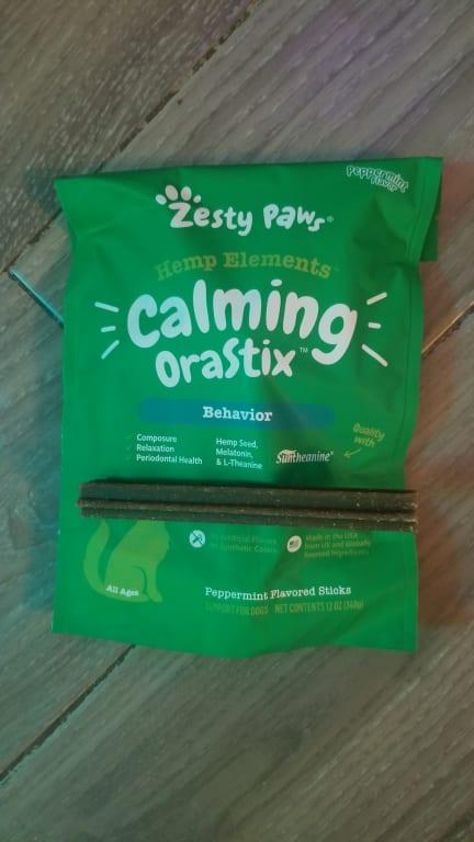 Zesty Paws Hemp & Peppermint Calming Dental Sticks for Dogs