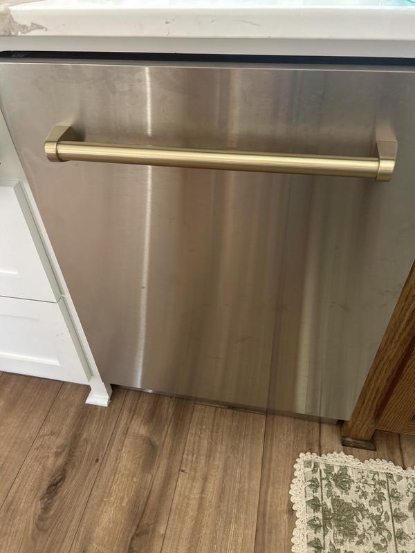 ZLINE KITCHEN & BATH Monument 24-in Top Control Built-in Dishwasher ...
