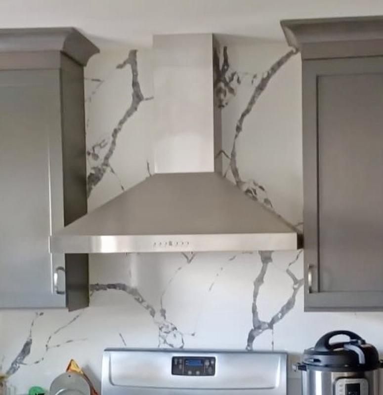 ZLINE KITCHEN & BATH 30-in Convertible 400-CFM Stainless Steel Wall ...